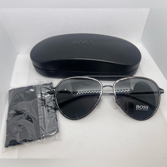 Hugo Boss | Accessories | Nwt Hugo Boss Men Polarized Titanium Temple ...